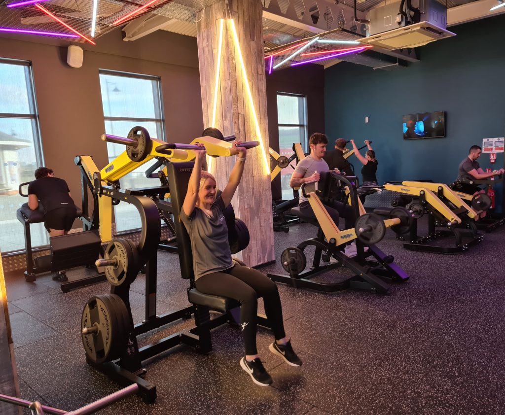 Train – Nova Prestatyn